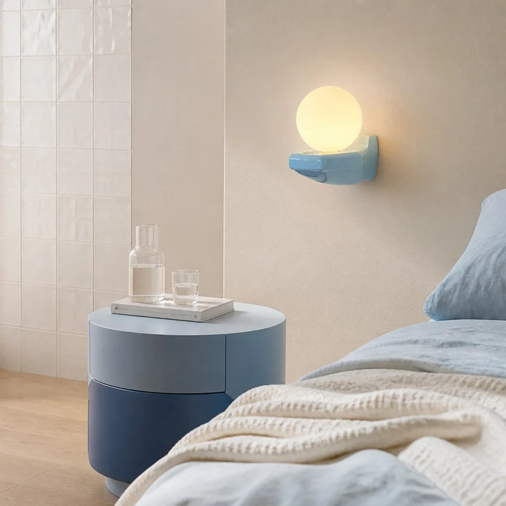 Lampe murale colorée Ardyn Nordic en verre sphérique | Lampes en verre ...
